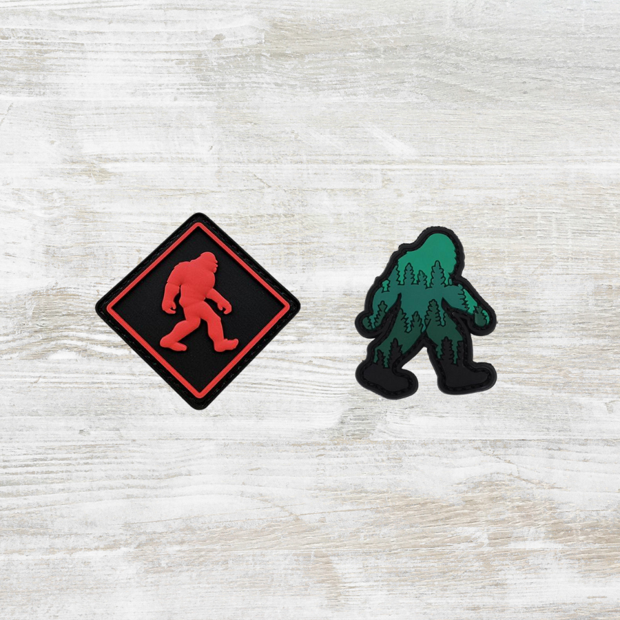 The Meniacc Bigfoot - PVC Velcro Patch (Green or Red) – Oribags